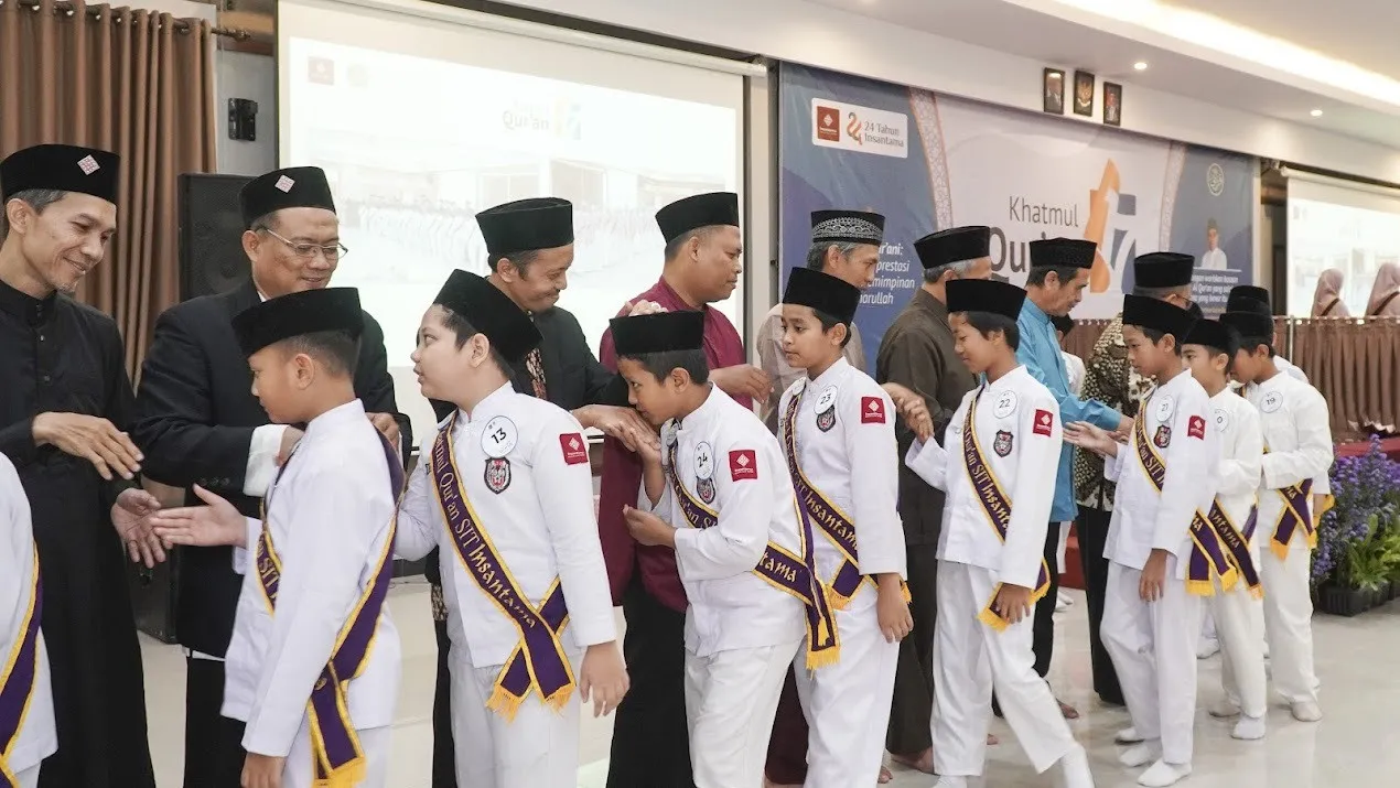 Air Mata Haru di Khotmul Qur’an XVII SIT Insantama – SIT Insantama